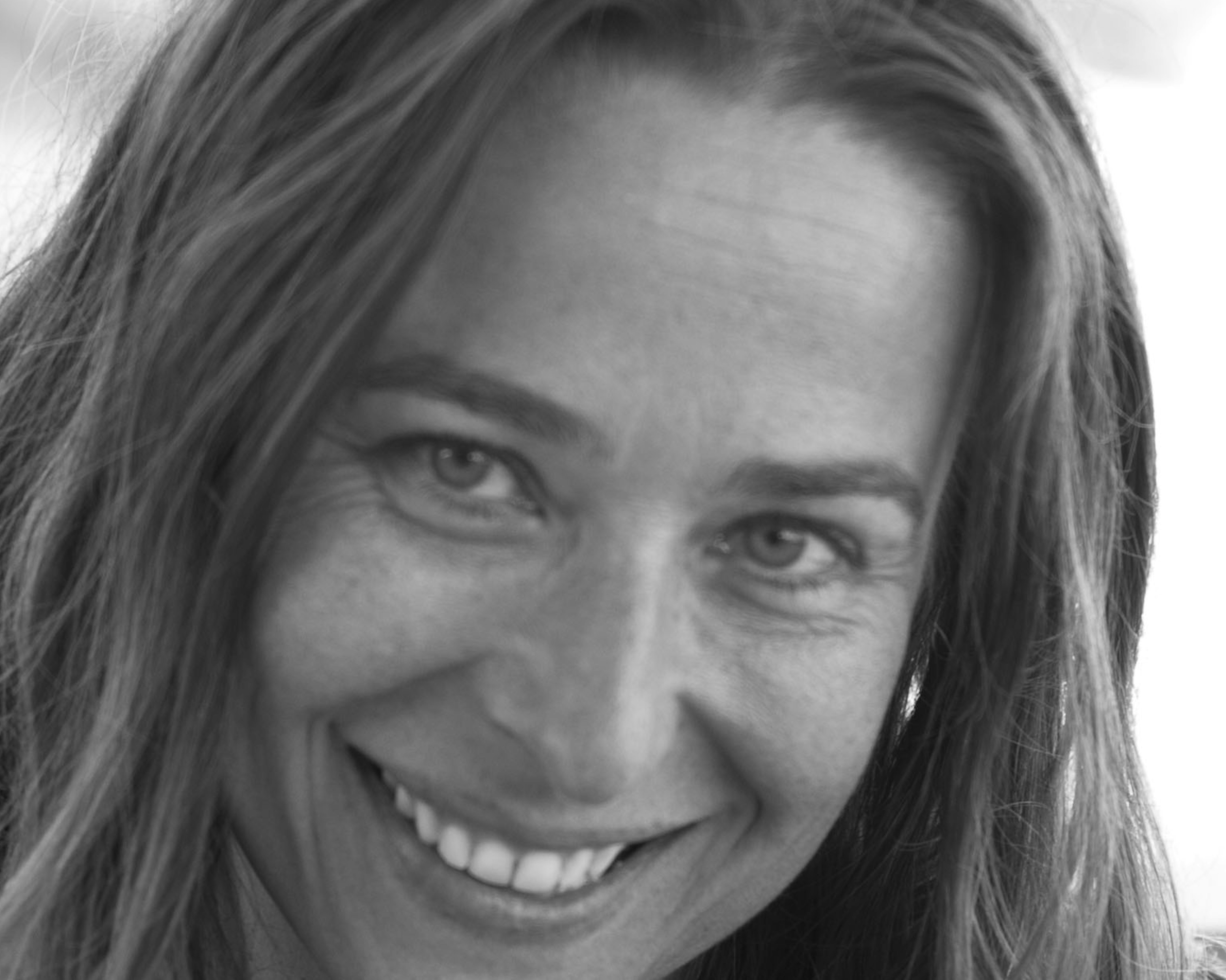 Casting voix-off & doublage gratuit + 1 500 comédiens voix | Voxing Pro